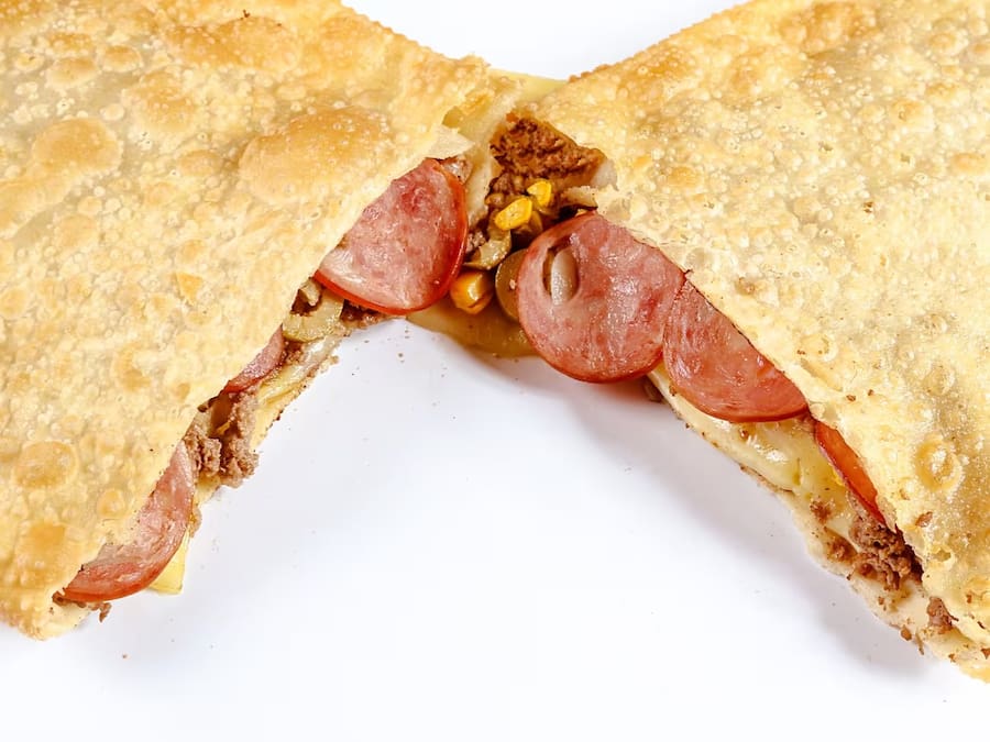Pastel Supremo: Cheppitos Pastel e Pizza - Dom Luis | iFood