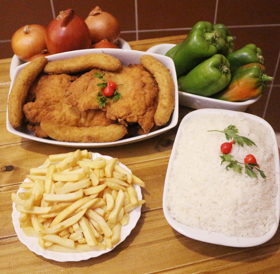 Supremo de frango a cubana pra 2 pessoas no caprichooo: Restaurante ...