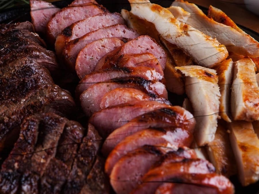 Churrasco misto individual ( serve 2 pessoas): Berton Botequim e ...